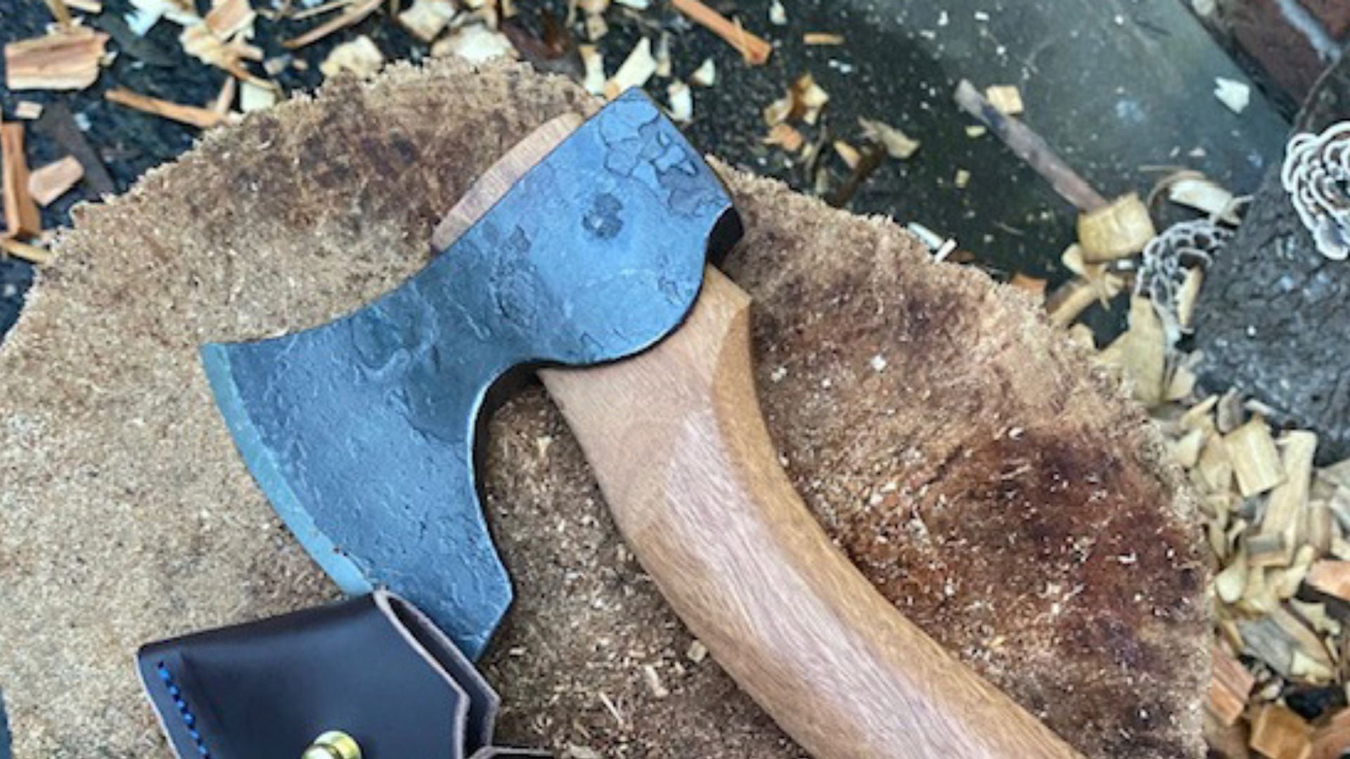 Carving Axe Edge Geometry – Wood Tamer